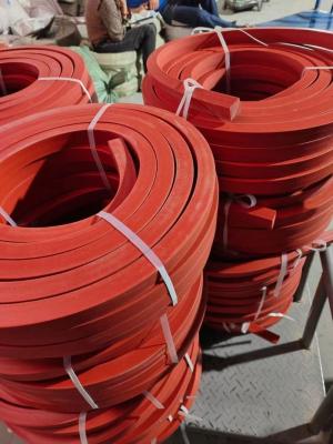 Cina Striscia di sigillatura di gomma di alta qualità di EPDM per le applicazioni industriali in vendita