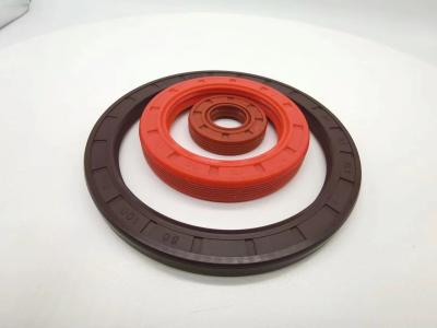 Cina Guarnizione di gomma TC/TCN/TCV della Cina di alta qualità della guarnizione su ordinazione materiale dell'asse di prezzo franco fabbrica NBR FKM in vendita