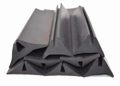 Cina La chiusura della finestra a chiave della guarnizione sigilla Front Windshield Rubber Glass Seal in vendita