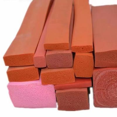 Cina Piano termoresistente di sigillatura dell'isolamento della striscia del quadrato della schiuma del silicone per le automobili, contenitori, macchine in vendita