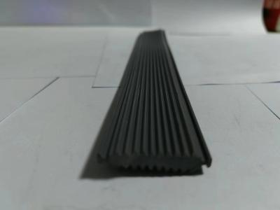 中国 高低の温度の抵抗および高い伸縮性のゴムが付いている中国の工場シリコーン ゴムのストリップ 販売のため
