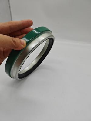Cina Guarnizione 370024A 370033A 38709 della ruota del bagno d'olio di B10M Rear Wheel Seal in vendita