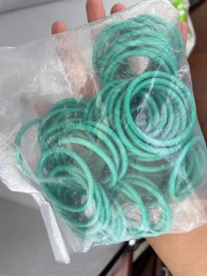 Cina giunto circolare di gomma dei materiali della fabbrica del fkm delle guarnizioni verdi differenti all'ingrosso su ordine dell'anello in vendita