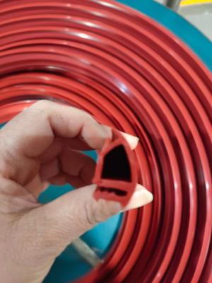 Cina Durezza del tester 60-90 della O Ring Cord Rubber Seal Strip NBR FKM 100 in vendita