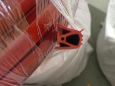 Cina Durezza del tester 60-90 della O Ring Cord Rubber Seal Strip NBR FKM 100 in vendita
