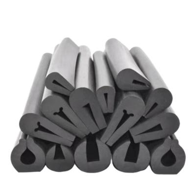 Cina Riferimento di gomma della CATENA DELL'OROLOGIO di Antivari della gomma espansa della O Ring Cord Sponge Cord Round in vendita