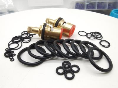 Cina La fabbrica dell'OEM personalizza l'anello con sigillo di gomma la O RingRubberNbr del giunto circolare di gomma elastico di epdm/nbr /natural in vendita