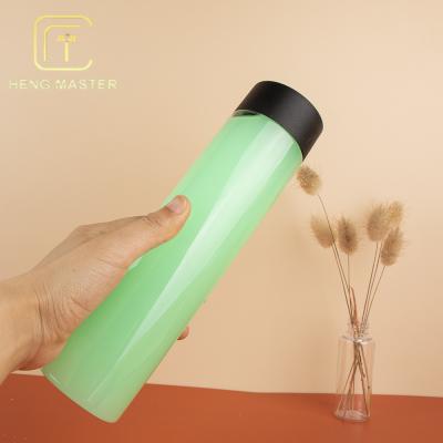 China 16oz Clear Cold Coffee Bottle Long Round Shape Plastic Juice Bottle for sale