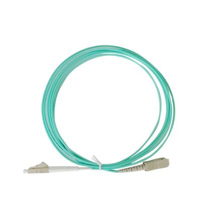 中国 Scの単一モード繊維パッチ ケーブルへの0.2dB Om3 2m Lc 販売のため