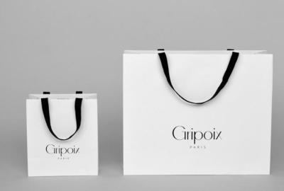 China White Custom Printed Paper Gift Bags With Handles And Logo OEM Service for sale