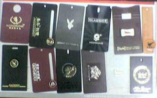 China Personalised Custom Printed Hang Tags , Recyled Paper Apparel Hang Tags for sale