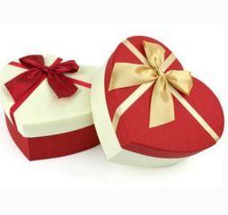 China Heart Shaped Christmas Paper Gift Boxes , Decorative Christmas Present Boxes for sale