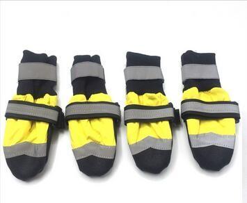 China Hot selling  pet shose  /dog skidpoof boots for sale