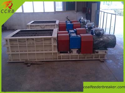 China Opencast Mine Double Roller Kaolin Crusher for sale
