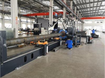 Máquina de solda robótica Máquina de corte de moldura de porta CNC para mastro alto de poste leve