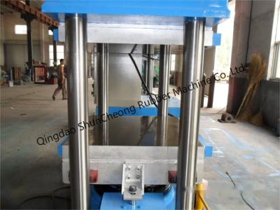 China Máquina de vulcanización de la placa de goma de dos anfitriones/prensa de curado a dos caras en venta