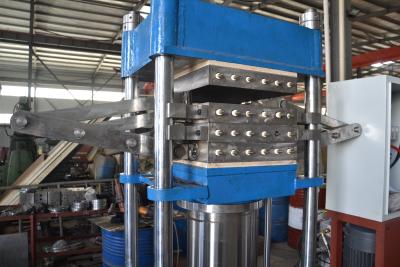 China Tipo de columna EVA Pleno automático de espuma de placas de caucho de vulcanización de prensa de personalización en venta