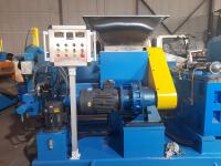 China Two Rotor Hot Feed Rubber Strainer Extruding Machine for sale