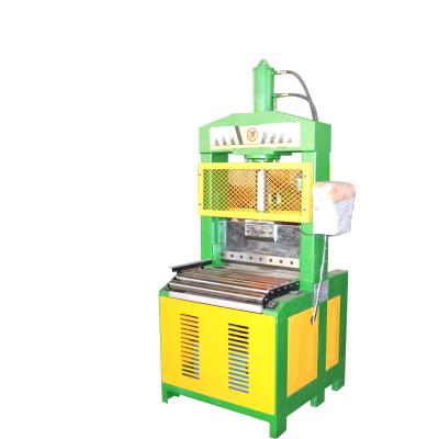China Hot Sale 5.5KW Power Rubber Bale Cutter with Safety Protective Cover for sale