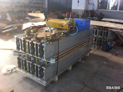 China PLC Controlled Rubber Vulcanizing Press Machine with Precise Temperature Regulation and Customized Cooling Chamber for Belt Splicing for sale