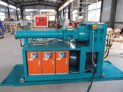 China Factory Direct Sales Hot Feed Rubber Extruder Machine with Variable Rotation Speed for Multi-Application for sale