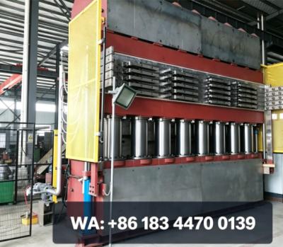 China Electric Heating Tire Tread Vulcanizing Press with Automatic System and Low Energy Consumption for sale