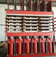 China Automatic 5-Layer Tire Tread Vulcanizing Press with Low Energy Consumption for sale