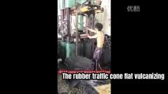 Road cone vulcanizing machine