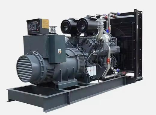China 650KVA Diesel Generator Set Open Frame with Cummins Engine SHX Diesel Generator Electric Plant for Industrial Building supplier