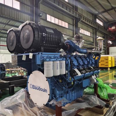 China 1700kVA 1360KW Open Type Electric And Power 3 Phase Generator Diesel Generators Set For Industrial Usages for sale