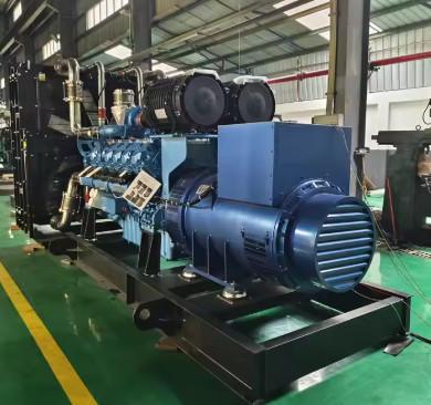 China 1700kVA 1360KW Open Type Electric And Power 3 Phase Generator Diesel Generators Set For Industrial Usages for sale
