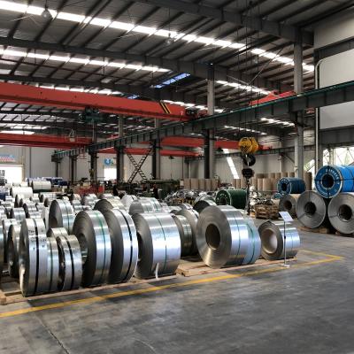 Cina Striscia di acciaio inossidabile di precisione per la bobina 8mm dello scaffale ss 201 delle primavere in vendita