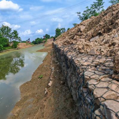 China Double Twisted Wire Gabion Wall Cages Hexagonal Mesh Stone Containers Customized for sale