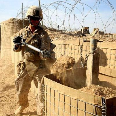 China De multi Cellulaire Hesco-van de de Defensiemuur van de Bastionbarrière Barrières van Hesco Militaire Te koop