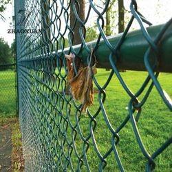 Cina Recinto all'aperto Tennis Court Diamond Twisted Fence Panels del collegamento a catena del campo da giuoco in vendita