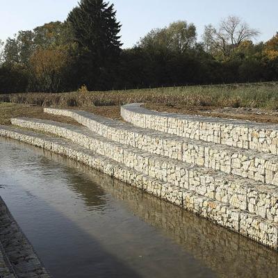 China Cestas decorativas de Gabion de la corrosión anti para la forma cuadrada del muro de contención en venta