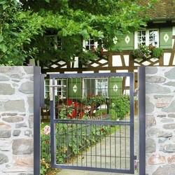 China Geraffineerde van de de Tuinomheining van het Metaalijzer de Deural 256 van Gate Yard Villa Kleuren Te koop