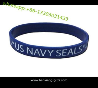 China High quality  embossed logo promotional gifts silicone wristband/bracelet for sale