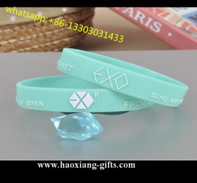 China sport custom personalized rubber silicone wristband/bracelet with printing logo for sale