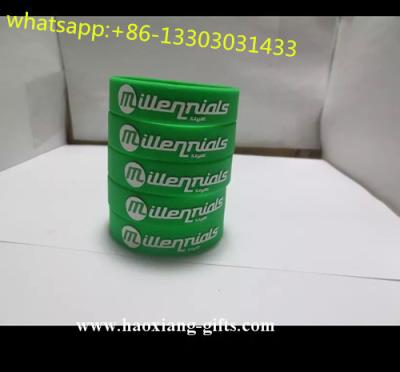 China custom Silicon Material and Apple iPhones Compatible Brand Silicone bracelet for sale