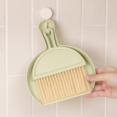 China PP Nylon Mini Dustpan And Brush Set For Cleaning for sale