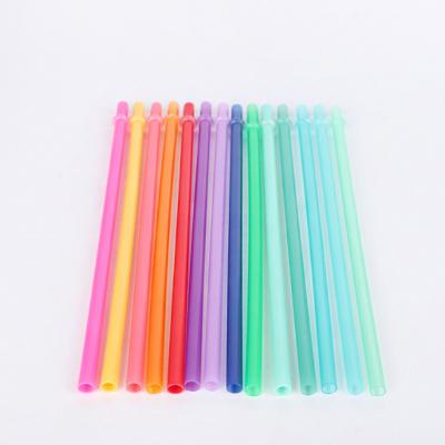 Cina 10,5 in arcobaleno lungo ha colorato le paglie di plastica riutilizzabili della sostituzione di Tritan in vendita