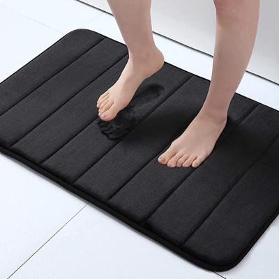 Cina Il nero non slitta le stuoie di gomma di Mat Memory Foam Soft Bath delle coperte assorbenti del bagno in vendita