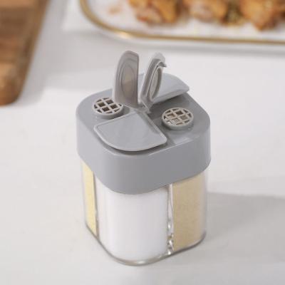 Cina Portatile all'aperto di condimento del barattolo del contenitore trasparente di spezia della polvere del pepe di quattro griglie in vendita