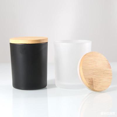Cina Barattoli per candele glassati multicolori da 10 once con coperchi in bambù Contenitore per la conservazione della casa in vendita