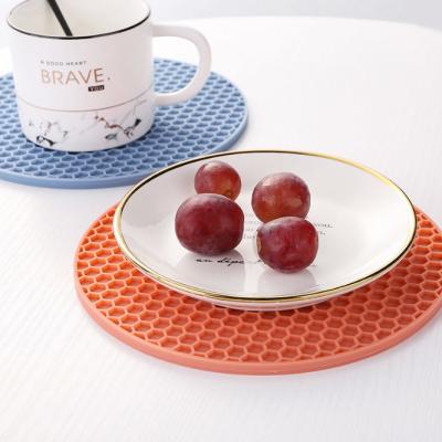 Cina L'utensile della cucina nessuno slitta il supporto di stufato di castrato termoresistente del silicone Mat Coaster in vendita