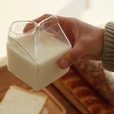 中国 小型明確な注文の飲むコップの正方形のカクテル グラスのミルクのカートン12oz 販売のため