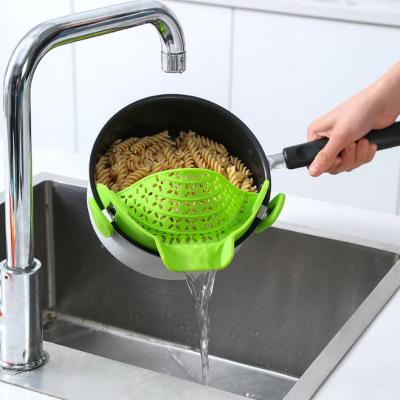 Cina Clip regolabile del riso sulla colapasta del silicone per i vasi ed il filtro della pasta in vendita
