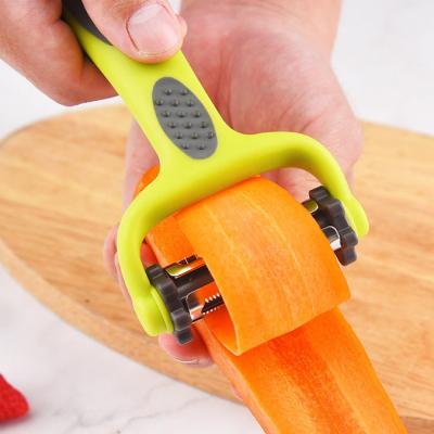 Cina Elettrodomestico rotabile Peeler 3 di acciaio inossidabile in 1 per la verdura della patata in vendita