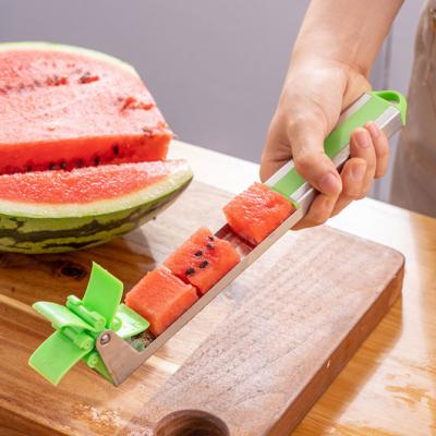 Cina Aggeggi della cucina della taglierina dell'affettatrice dell'anguria del cubo di acciaio inossidabile in vendita